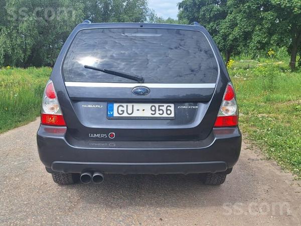 Black Subaru Forester 2007 in Riga, with an engine capacity of 2.50 L and mileage of 247 thousand km for 3650 €, photo 7 on AUTOMOTO.COM.LV
