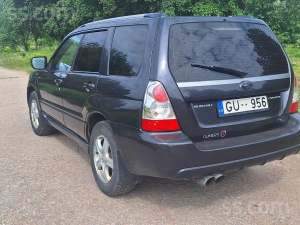 Black Subaru Forester 2007 in Riga, with an engine capacity of 2.50 L and mileage of 247 thousand km for 3650 €, photo 8 on AUTOMOTO.COM.LV