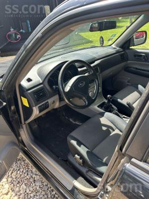 Melns Subaru Forester 2007 Rīga, ar dzinēja tilpumu 2.00 L un nobraukumu 301 tūkst. km par 1900 €, foto 9 vietnē AUTOMOTO.COM.LV