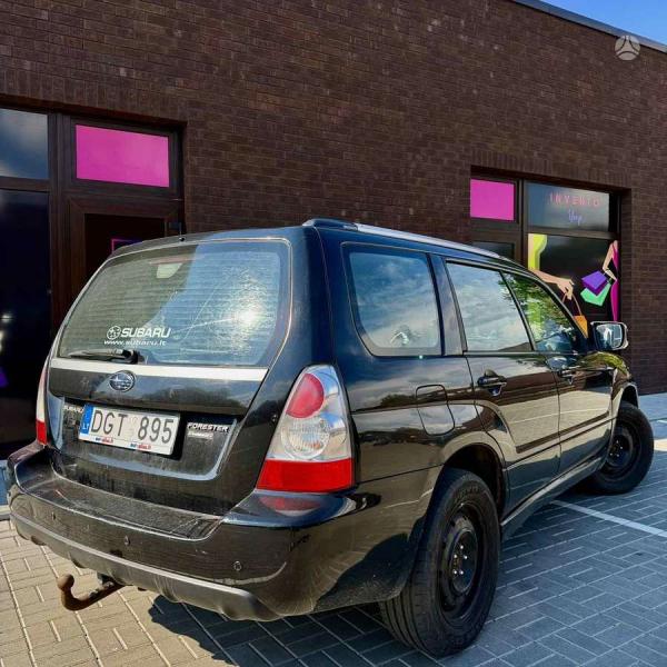 Melns Subaru Forester 2007 Kaišiadorys, ar dzinēja tilpumu 2.50 L un nobraukumu 340 tūkst. km par 3200 €, foto 3 vietnē AUTOMOTO.COM.LV