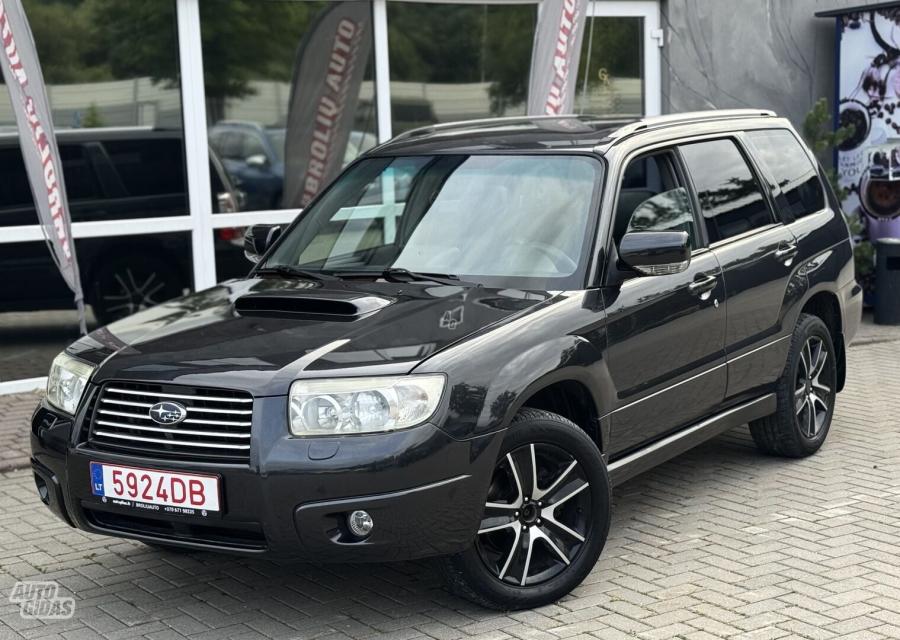 Melns Subaru Forester 2007 Radviliškis, ar dzinēja tilpumu 2.50 L un nobraukumu 249 tūkst. km par 5650 €, foto 1 vietnē AUTOMOTO.COM.LV