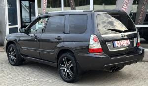 Melns Subaru Forester 2007 Radviliškis, ar dzinēja tilpumu 2.50 L un nobraukumu 249 tūkst. km par 5650 €, foto 9 vietnē AUTOMOTO.COM.LV
