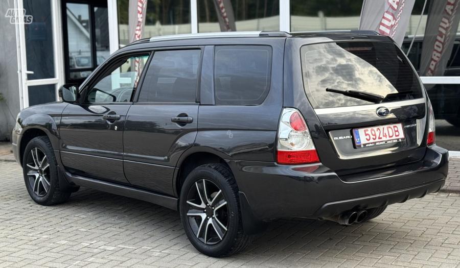 Melns Subaru Forester 2007 Radviliškis, ar dzinēja tilpumu 2.50 L un nobraukumu 249 tūkst. km par 5650 €, foto 9 vietnē AUTOMOTO.COM.LV