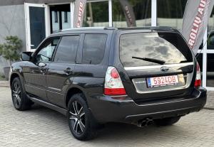 Melns Subaru Forester 2007 Radviliškis, ar dzinēja tilpumu 2.50 L un nobraukumu 249 tūkst. km par 5650 €, foto 11 vietnē AUTOMOTO.COM.LV