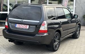 Melns Subaru Forester 2007 Radviliškis, ar dzinēja tilpumu 2.50 L un nobraukumu 249 tūkst. km par 5650 €, foto 12 vietnē AUTOMOTO.COM.LV