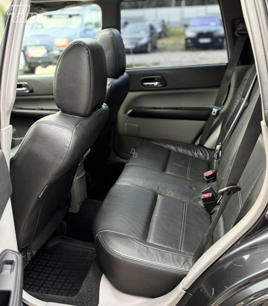 Melns Subaru Forester 2007 Radviliškis, ar dzinēja tilpumu 2.50 L un nobraukumu 249 tūkst. km par 5650 €, foto 29 vietnē AUTOMOTO.COM.LV