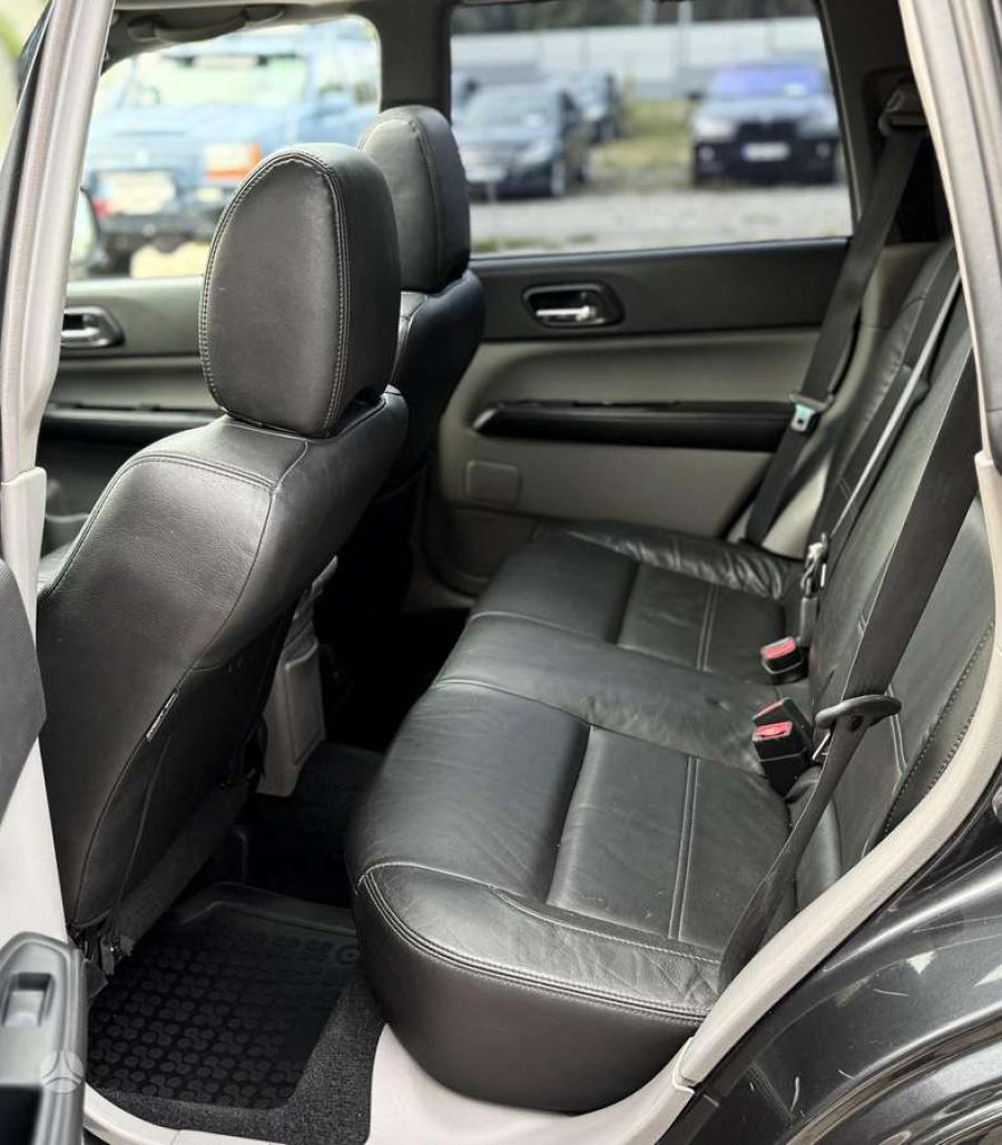 Melns Subaru Forester 2007 Radviliškis, ar dzinēja tilpumu 2.50 L un nobraukumu 249 tūkst. km par 5650 €, foto 30 vietnē AUTOMOTO.COM.LV