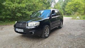 Melns Subaru Forester 2007 Viļņa, ar dzinēja tilpumu 1.99 L un nobraukumu 165 tūkst. km par 3350 €, foto  vietnē AUTOMOTO.COM.LV