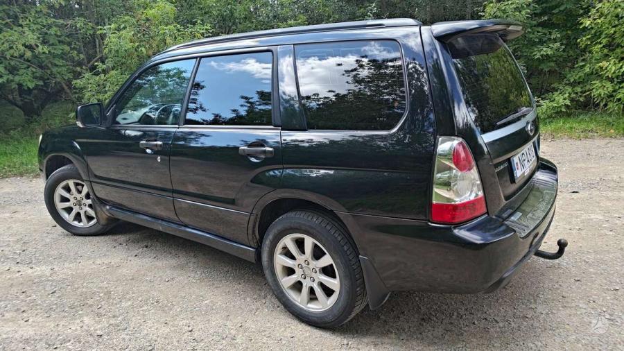 Melns Subaru Forester 2007 Viļņa, ar dzinēja tilpumu 1.99 L un nobraukumu 165 tūkst. km par 3350 €, foto 13 vietnē AUTOMOTO.COM.LV