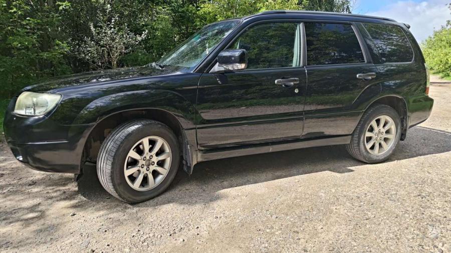 Melns Subaru Forester 2007 Viļņa, ar dzinēja tilpumu 1.99 L un nobraukumu 165 tūkst. km par 3350 €, foto 19 vietnē AUTOMOTO.COM.LV