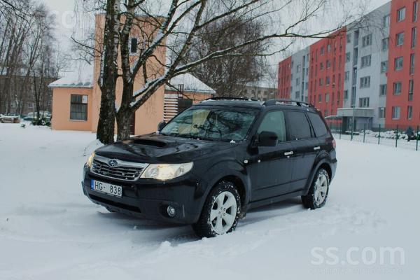 Melns Subaru Forester 2008 Rīga, ar dzinēja tilpumu 2.00 L un nobraukumu 250 tūkst. km par 3600 €, foto 2 vietnē AUTOMOTO.COM.LV
