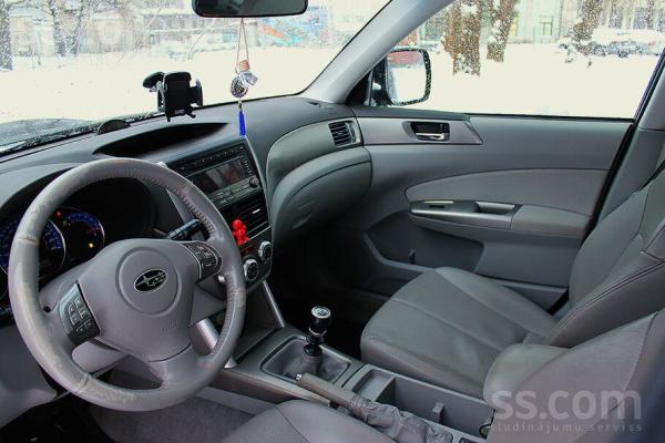 Melns Subaru Forester 2008 Rīga, ar dzinēja tilpumu 2.00 L un nobraukumu 250 tūkst. km par 3600 €, foto 9 vietnē AUTOMOTO.COM.LV