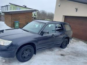 Black Subaru Forester 2008 in Kaunas, with an engine capacity of 2.00 L and mileage of 360 thousand km for 1900 €, photo 2 on AUTOMOTO.COM.LV