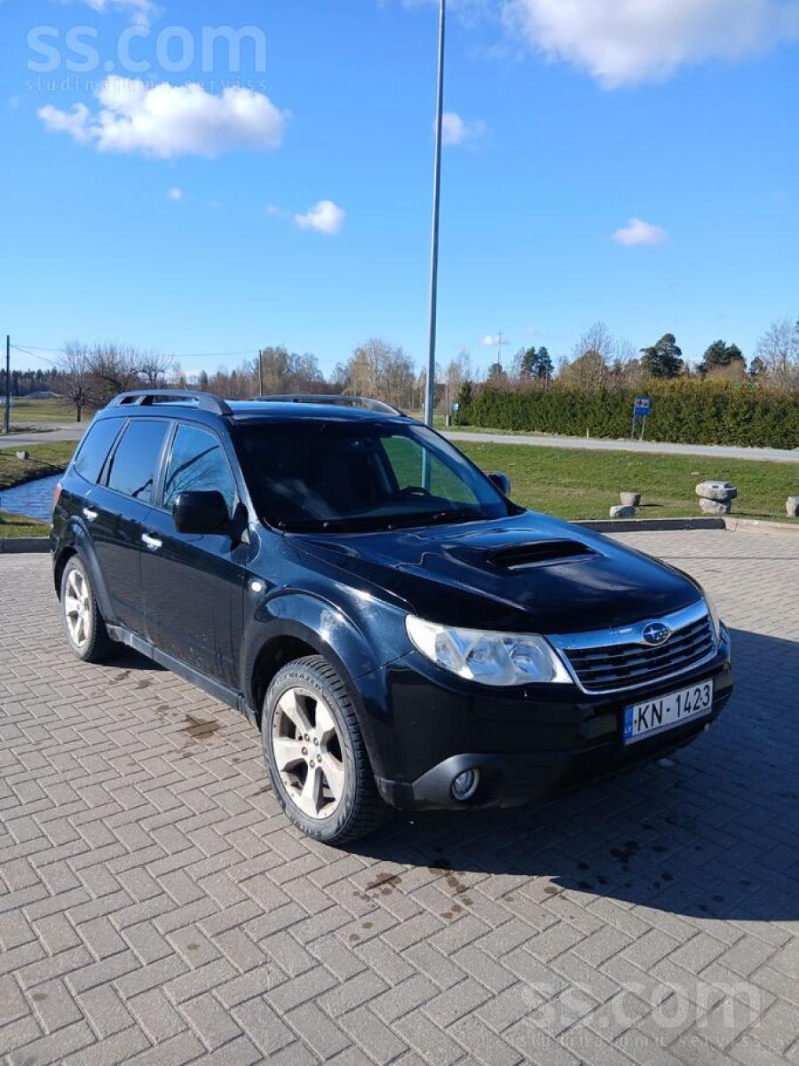 Melns Subaru Forester 2008 Rīga, ar dzinēja tilpumu 2.00 L un nobraukumu 400 tūkst. km par 2200 €, foto 4 vietnē AUTOMOTO.COM.LV