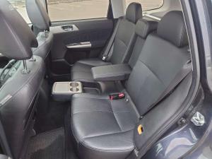 Black Subaru Forester 2008 in Vilnius, with an engine capacity of 1.99 L and mileage of 174 thousand km for 3800 €, photo 12 on AUTOMOTO.COM.LV