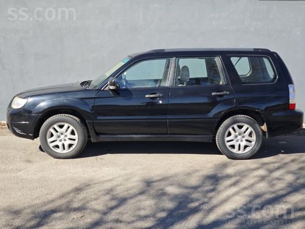 Melns Subaru Forester 2009 Ogre, ar dzinēja tilpumu 2.00 L un nobraukumu 287 tūkst. km par 2790 €, foto 3 vietnē AUTOMOTO.COM.LV