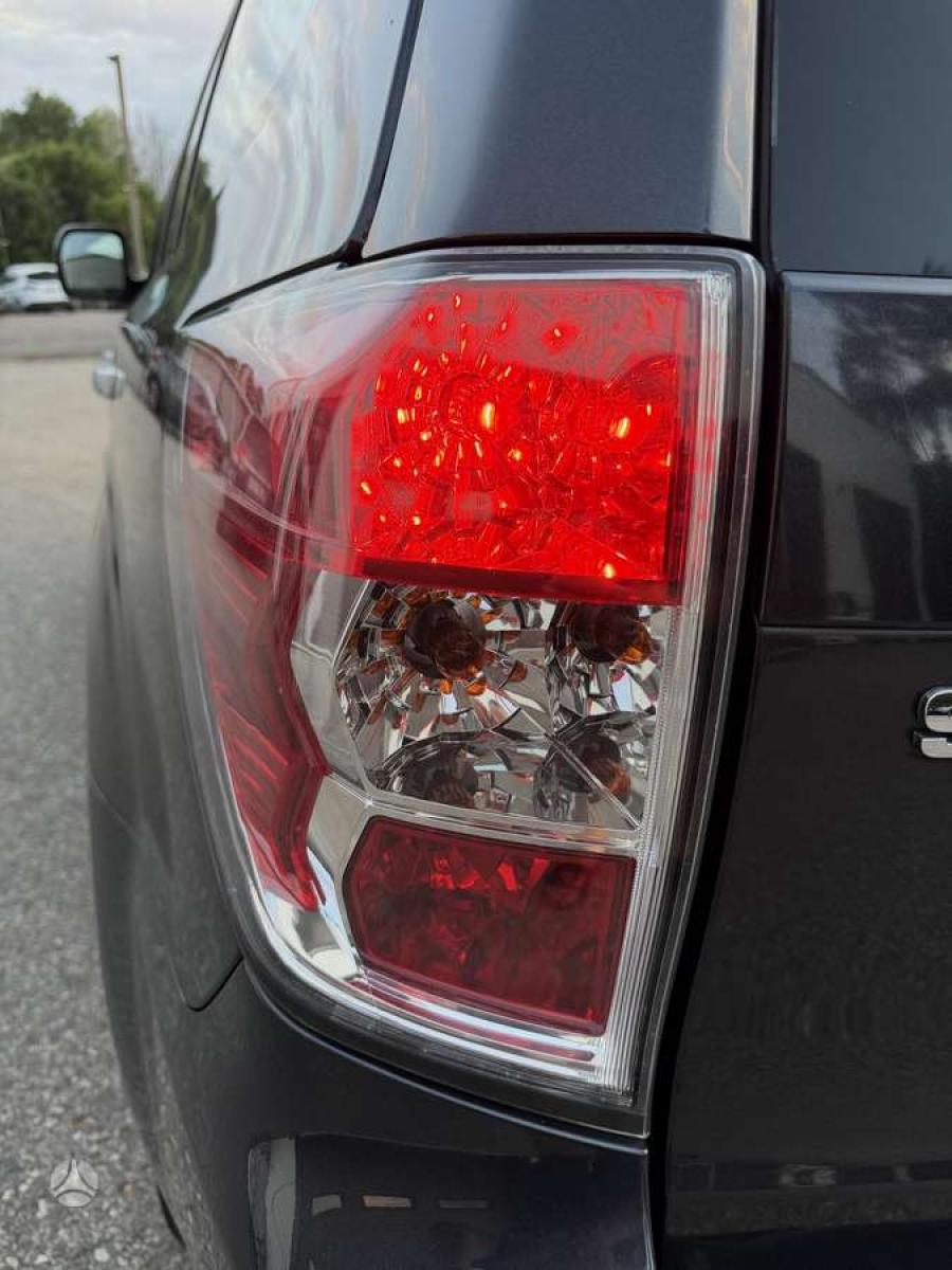 Black Subaru Forester 2009 in Utena, with an engine capacity of 2.00 L and mileage of 235 thousand km for 6500 €, photo 14 on AUTOMOTO.COM.LV