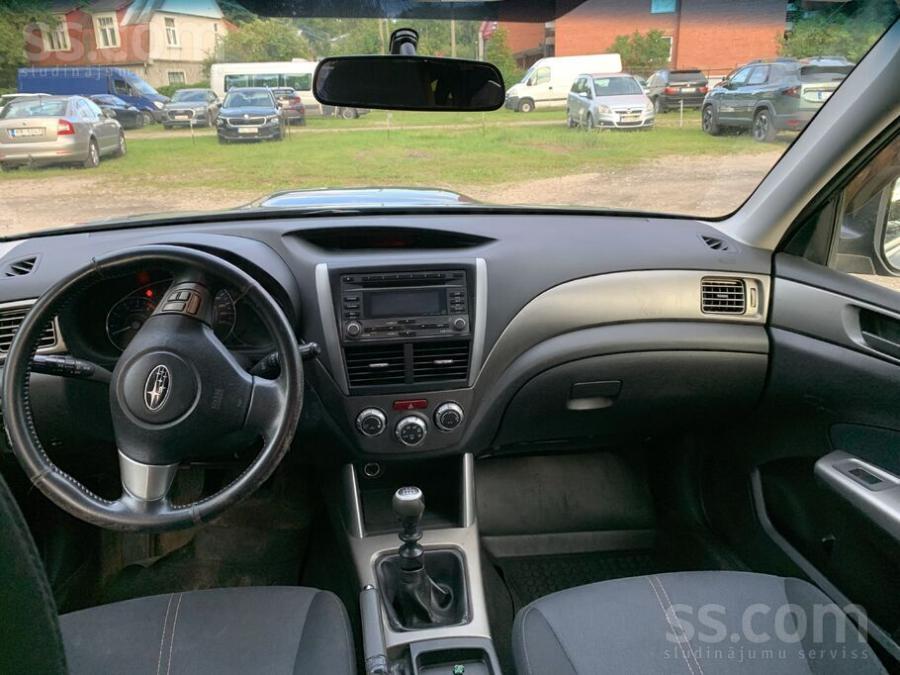 Black Subaru Forester 2009 in Riga, with an engine capacity of 2.00 L and mileage of 0 thousand km for 4800 €, photo 6 on AUTOMOTO.COM.LV