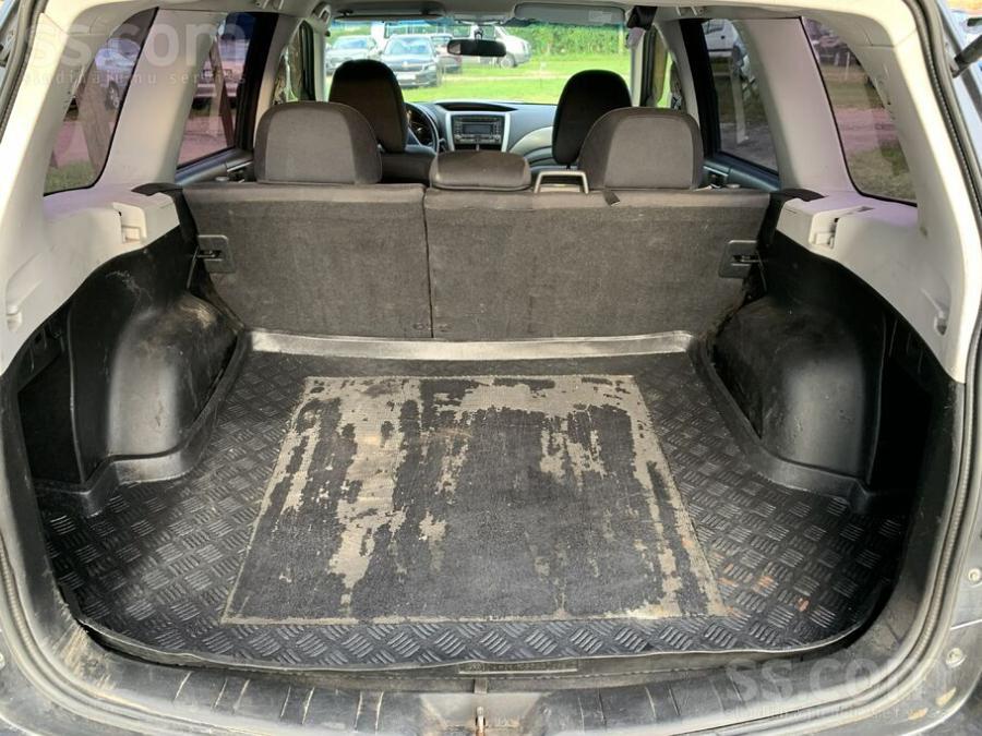 Black Subaru Forester 2009 in Riga, with an engine capacity of 2.00 L and mileage of 0 thousand km for 4800 €, photo 14 on AUTOMOTO.COM.LV