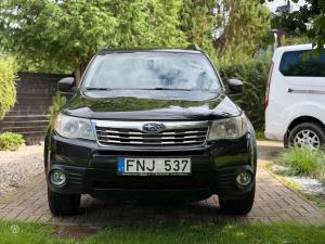 Black Subaru Forester 2010 in Kaunas, with an engine capacity of 2.46 L and mileage of 232 thousand km for 4300 €, photo 3 on AUTOMOTO.COM.LV