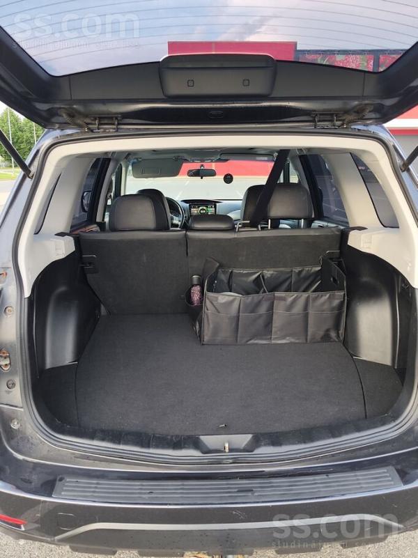 Melns Subaru Forester 2010 Rīga, ar dzinēja tilpumu 2.00 L un nobraukumu 242 tūkst. km par 5000 €, foto 6 vietnē AUTOMOTO.COM.LV