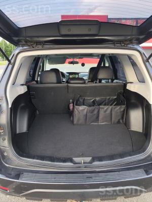 Black Subaru Forester 2010 in Riga, with an engine capacity of 2.00 L and mileage of 242 thousand km for 5000 €, photo 7 on AUTOMOTO.COM.LV