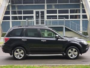 Melns Subaru Forester 2011 Viļņa, ar dzinēja tilpumu 2.00 L un nobraukumu 155 tūkst. km par 3200 €, foto 4 vietnē AUTOMOTO.COM.LV