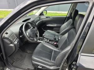 Melns Subaru Forester 2011 Viļņa, ar dzinēja tilpumu 2.00 L un nobraukumu 155 tūkst. km par 3200 €, foto 10 vietnē AUTOMOTO.COM.LV