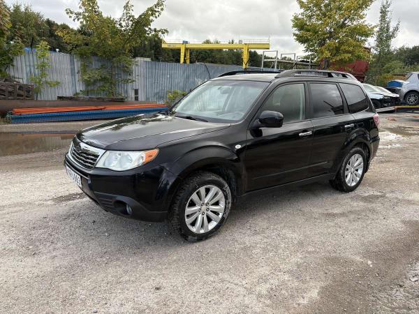 Melns Subaru Forester 2011 Klaipėda, ar dzinēja tilpumu 2.46 L un nobraukumu 230 tūkst. km par 4800 €, foto 3 vietnē AUTOMOTO.COM.LV