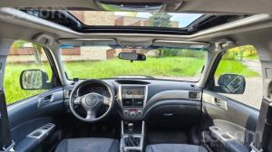 Black Subaru Forester 2011 in Riga, with an engine capacity of 2.00 L and mileage of 395 thousand km for 2850 €, photo 5 on AUTOMOTO.COM.LV