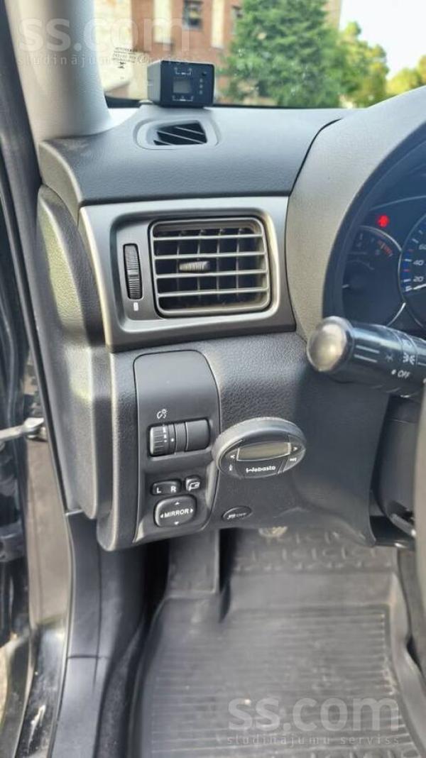 Melns Subaru Forester 2011 Rīga, ar dzinēja tilpumu 2.00 L un nobraukumu 395 tūkst. km par 2850 €, foto 6 vietnē AUTOMOTO.COM.LV