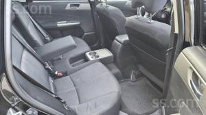 Black Subaru Forester 2011 in Riga, with an engine capacity of 2.00 L and mileage of 395 thousand km for 2850 €, photo 8 on AUTOMOTO.COM.LV