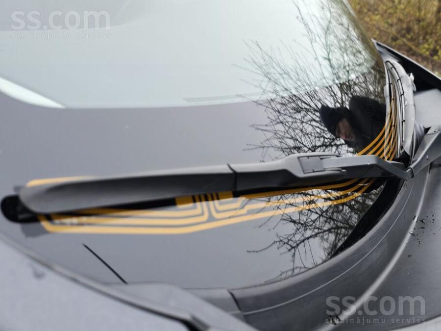 Black Subaru Forester 2012 in Riga, with an engine capacity of 2.00 L and mileage of 315 thousand km for 4400 €, photo 13 on AUTOMOTO.COM.LV