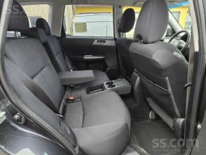 Black Subaru Forester 2012 in Riga, with an engine capacity of 2.00 L and mileage of 315 thousand km for 4400 €, photo 14 on AUTOMOTO.COM.LV