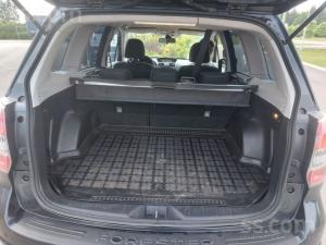 Black Subaru Forester 2013 in Riga, with an engine capacity of 2.00 L and mileage of 325 thousand km for 3300 €, photo 11 on AUTOMOTO.COM.LV