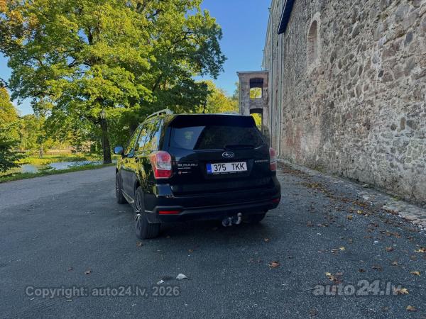 Субару Форестер 2013 в Таллин на AUTOMOTO.COM.LV Черный Субару Форестер 2013 в Таллин, объемом двигателя 2.00 л и пробегом 190 тыс. км за 10600 €, фото 5 на AUTOMOTO.COM.LV