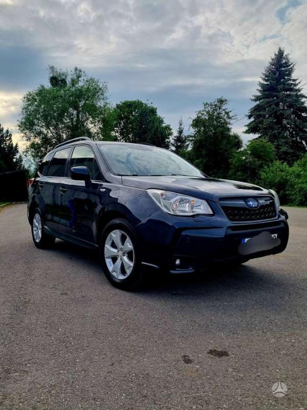 Black Subaru Forester 2014 in Kaunas, with an engine capacity of 2.50 L and mileage of 199 thousand km for 8700 €, photo 1 on AUTOMOTO.COM.LV