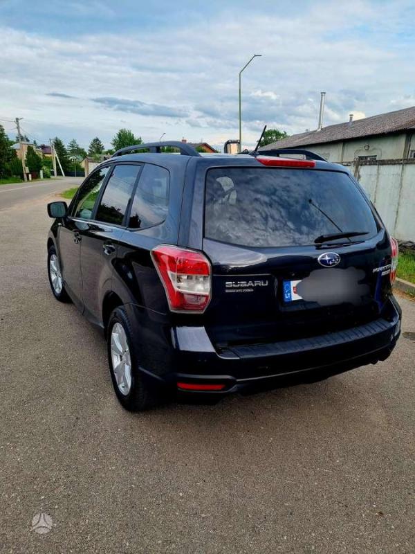 Black Subaru Forester 2014 in Kaunas, with an engine capacity of 2.50 L and mileage of 199 thousand km for 8700 €, photo 3 on AUTOMOTO.COM.LV