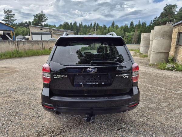 Black Subaru Forester 2014 in Utena, with an engine capacity of 2.00 L and mileage of 370 thousand km for 6490 €, photo 7 on AUTOMOTO.COM.LV