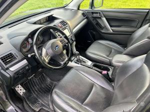 Black Subaru Forester 2014 in Vilnius, with an engine capacity of 2.00 L and mileage of 255 thousand km for 8700 €, photo 7 on AUTOMOTO.COM.LV