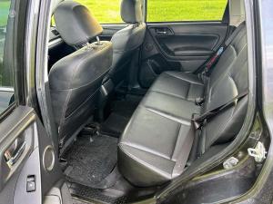 Black Subaru Forester 2014 in Vilnius, with an engine capacity of 2.00 L and mileage of 255 thousand km for 8700 €, photo 9 on AUTOMOTO.COM.LV