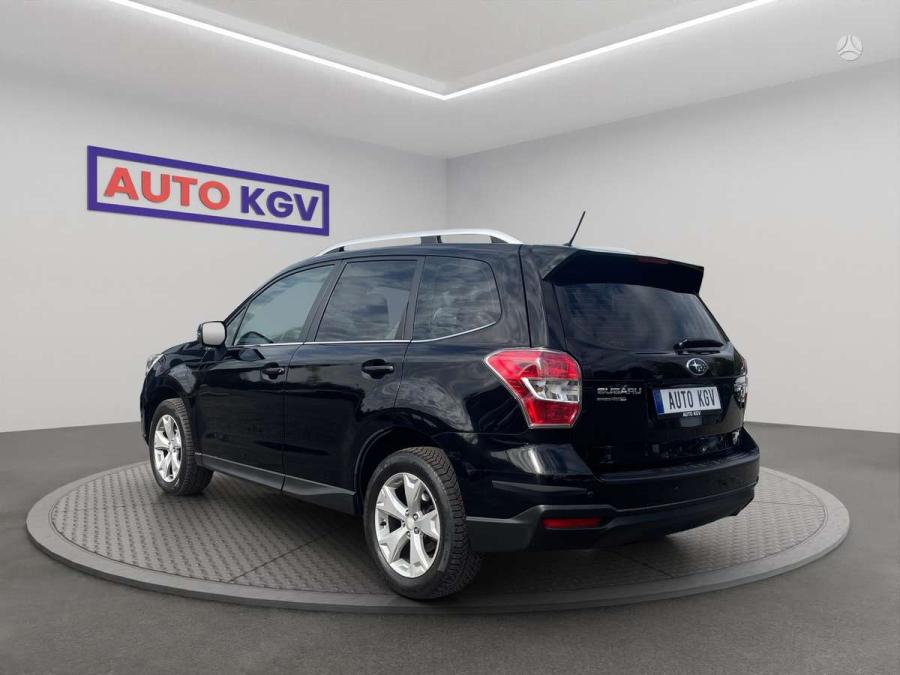Black Subaru Forester 2014 in Vilnius, with an engine capacity of 2.00 L and mileage of 163 thousand km for 6399 €, photo 4 on AUTOMOTO.COM.LV