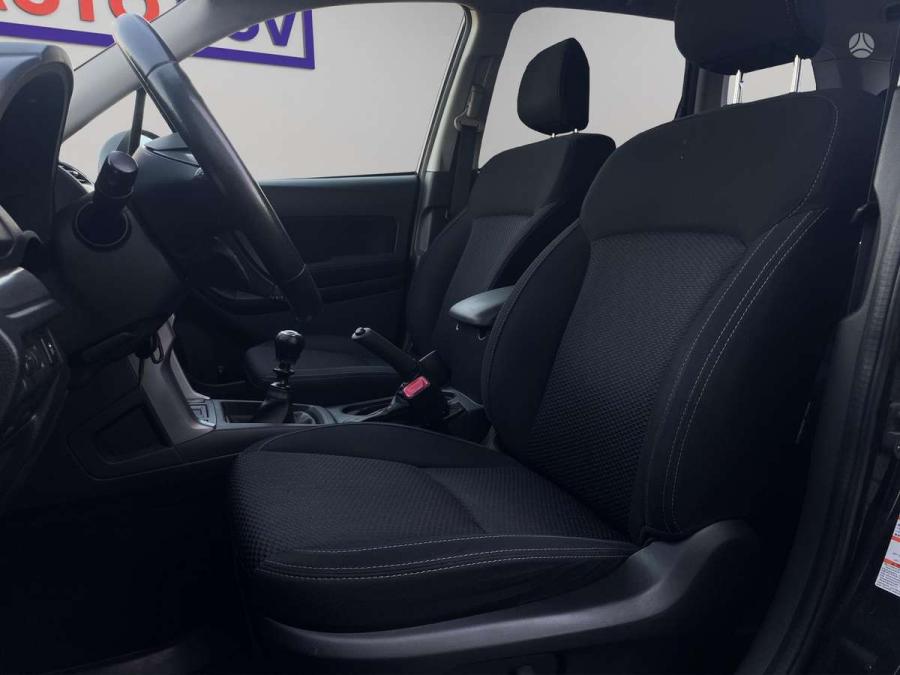 Black Subaru Forester 2014 in Vilnius, with an engine capacity of 2.00 L and mileage of 163 thousand km for 6399 €, photo 15 on AUTOMOTO.COM.LV