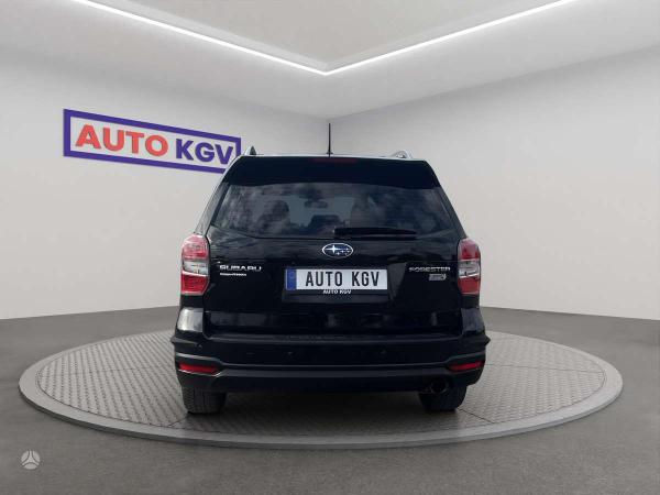 Melns Subaru Forester 2014 Viļņa, ar dzinēja tilpumu 2.00 L un nobraukumu 163 tūkst. km par 6399 €, foto 5 vietnē AUTOMOTO.COM.LV