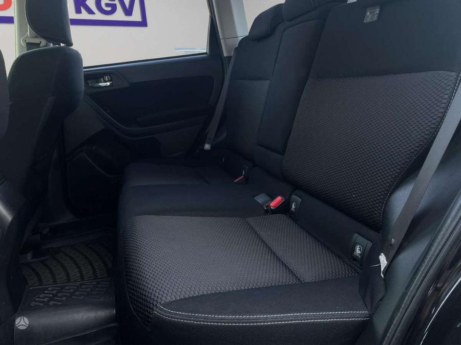 Melns Subaru Forester 2014 Viļņa, ar dzinēja tilpumu 2.00 L un nobraukumu 163 tūkst. km par 6399 €, foto 12 vietnē AUTOMOTO.COM.LV