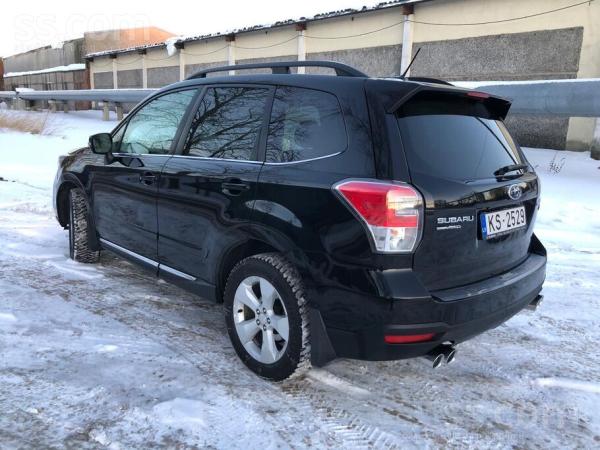 Melns Subaru Forester 2015 Rīga, ar dzinēja tilpumu 2.00 L un nobraukumu 111 tūkst. km par 11200 €, foto 2 vietnē AUTOMOTO.COM.LV