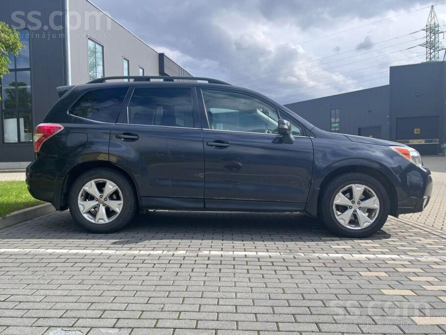 Melns Subaru Forester 2015 Rīga, ar dzinēja tilpumu 2.50 L un nobraukumu 218 tūkst. km par 9800 €, foto 4 vietnē AUTOMOTO.COM.LV