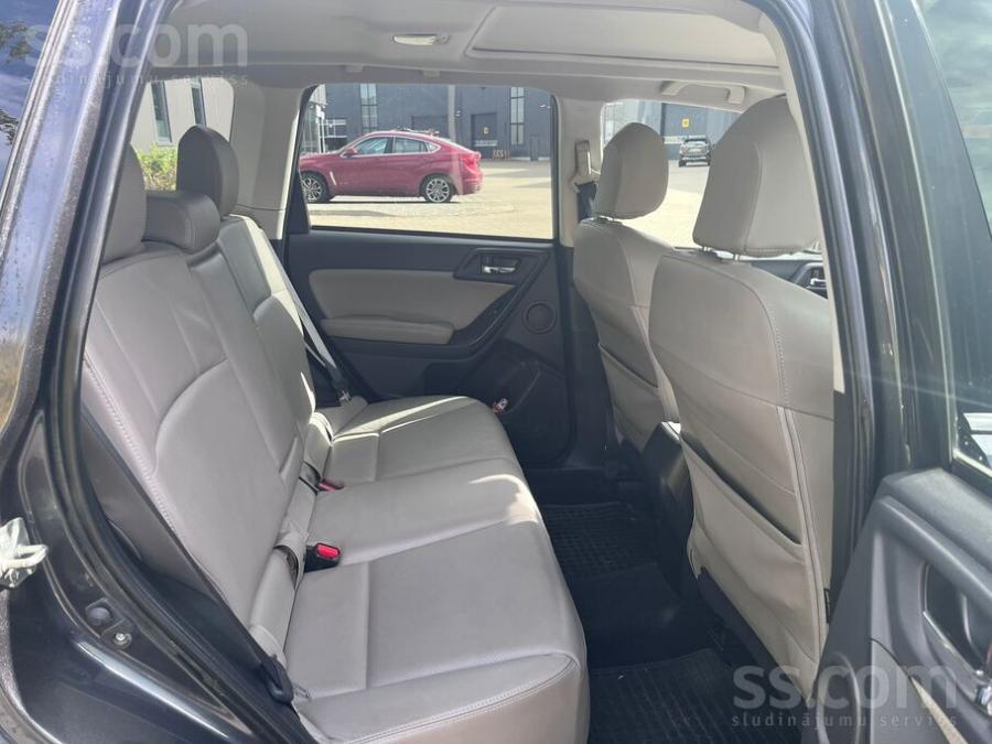 Melns Subaru Forester 2015 Rīga, ar dzinēja tilpumu 2.50 L un nobraukumu 218 tūkst. km par 9800 €, foto 10 vietnē AUTOMOTO.COM.LV