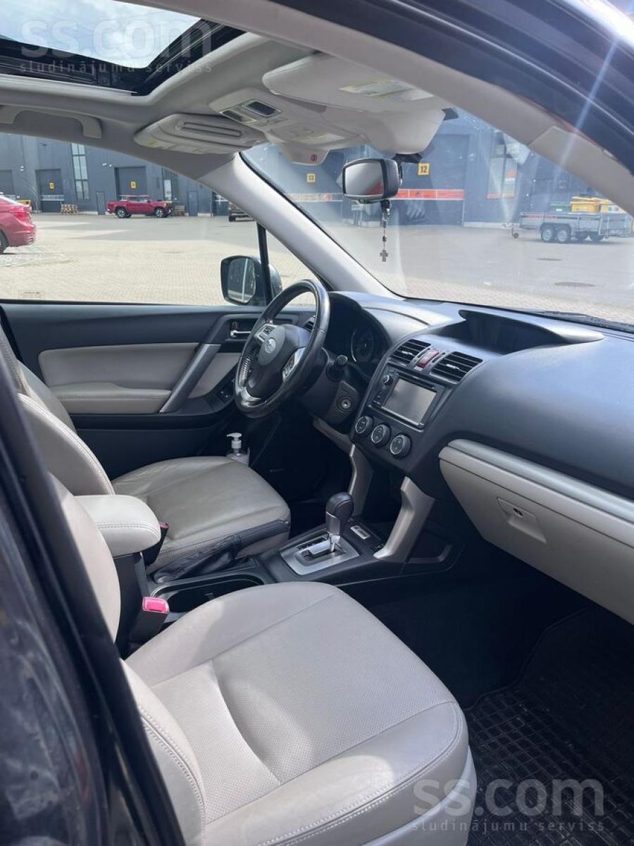 Melns Subaru Forester 2015 Rīga, ar dzinēja tilpumu 2.50 L un nobraukumu 218 tūkst. km par 9800 €, foto 12 vietnē AUTOMOTO.COM.LV