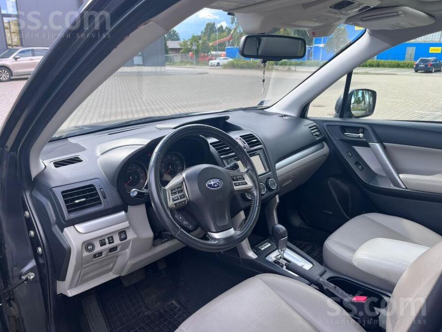 Melns Subaru Forester 2015 Rīga, ar dzinēja tilpumu 2.50 L un nobraukumu 218 tūkst. km par 9800 €, foto 13 vietnē AUTOMOTO.COM.LV